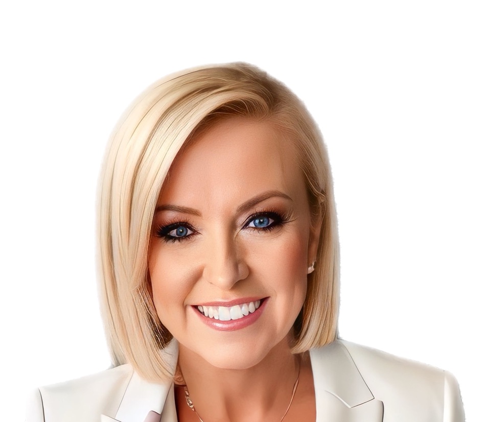 Fractional CMO Consultant Keynote Speaker Digital Transformation ...